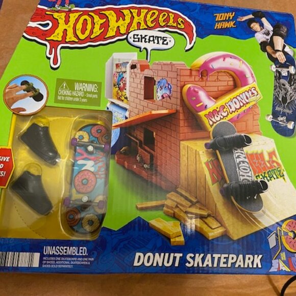 HotWheel | Other | Hot Wheel Skate Tony Hawk Donut Skatepark Free ...